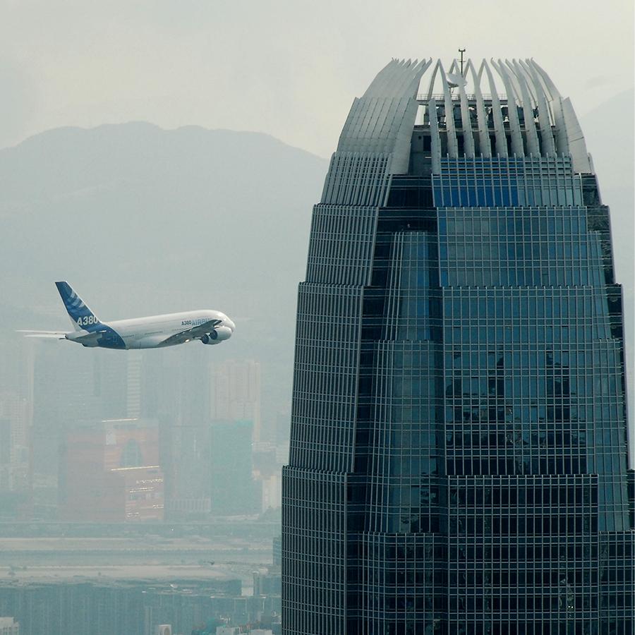 A380 Low flying IFC, Victoria Harbour, Hong Kong, 2007 – Laurence Lai ...